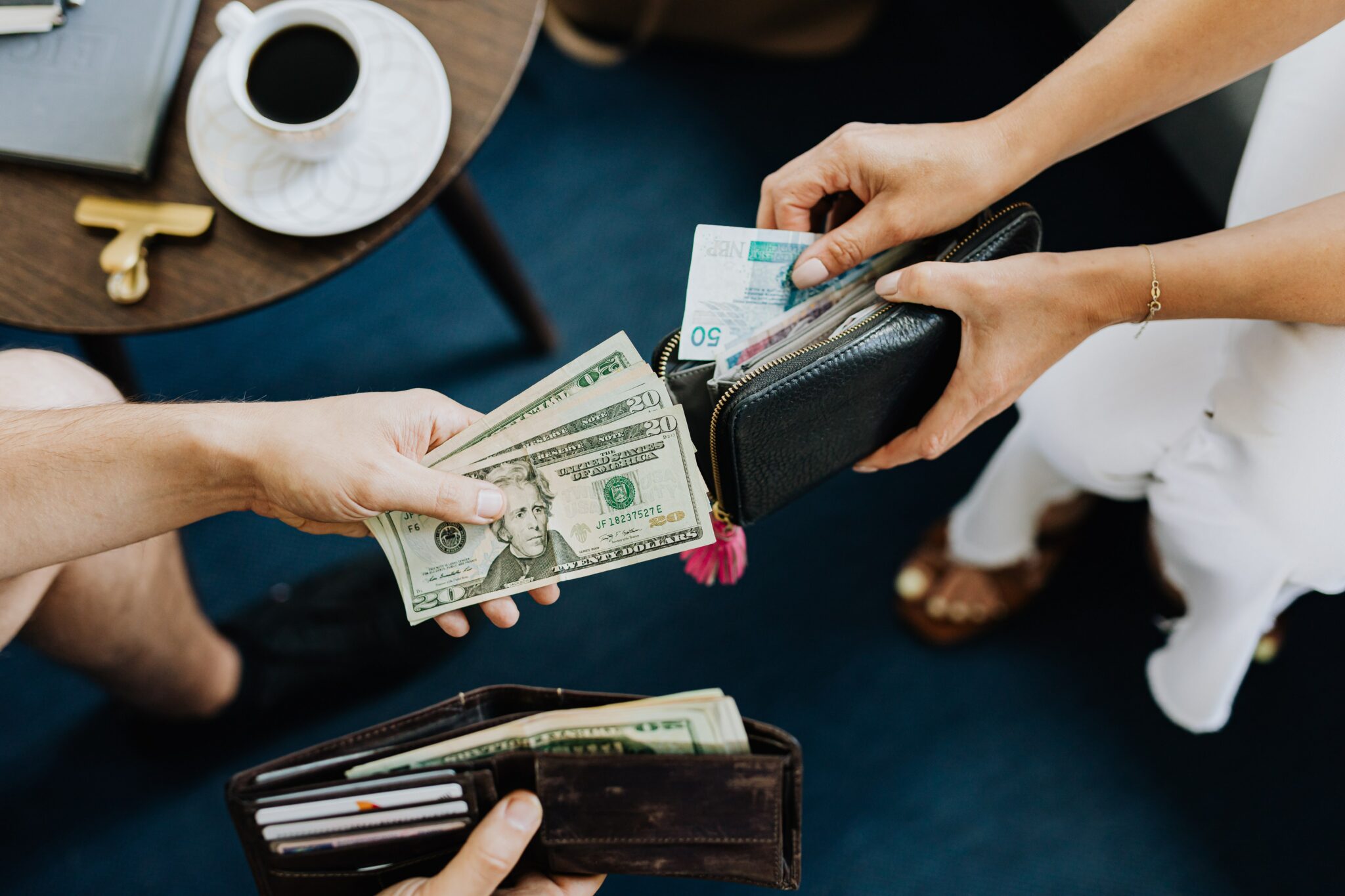 Stop Overspending Money 9 Tips To Get Rid Of A Bad Spending Habit